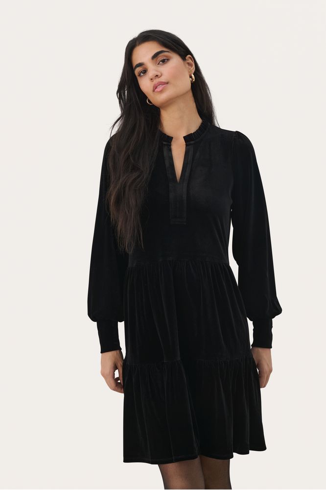 Alana Interiors | Ladies Fashion Boutique | Northern Ireland